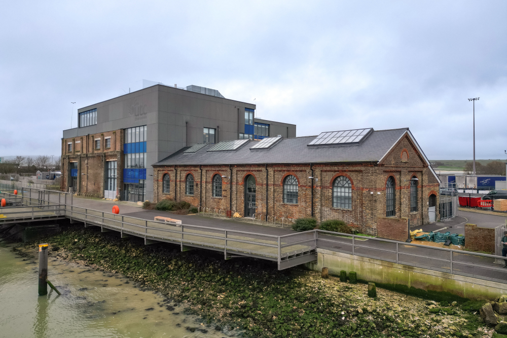 Building Community Wealth in Lewes - Cooperative Councils Innovation ...